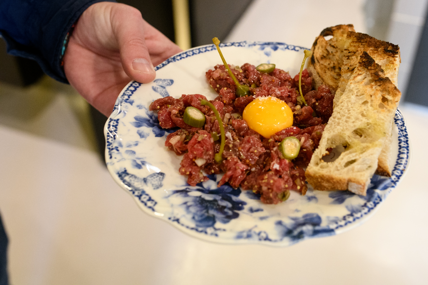 Maestro, el nuevo bar de L’Eixample que quiere ser normal pero tiene ...