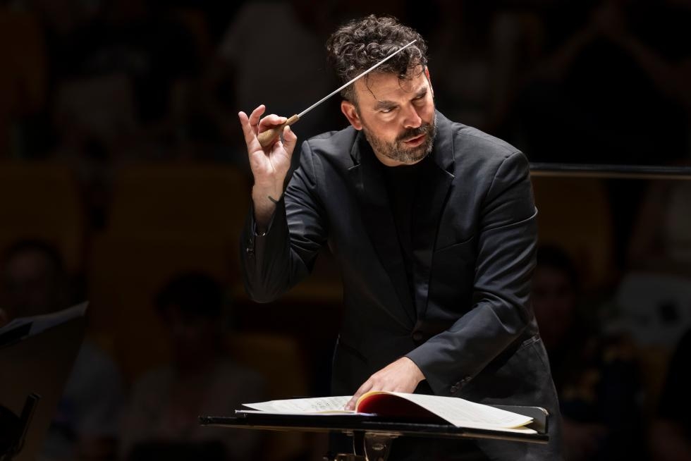James Gaffigan dirige a la OCV en un programa con obras de Schubert y Bruckner | Valencia Plaza